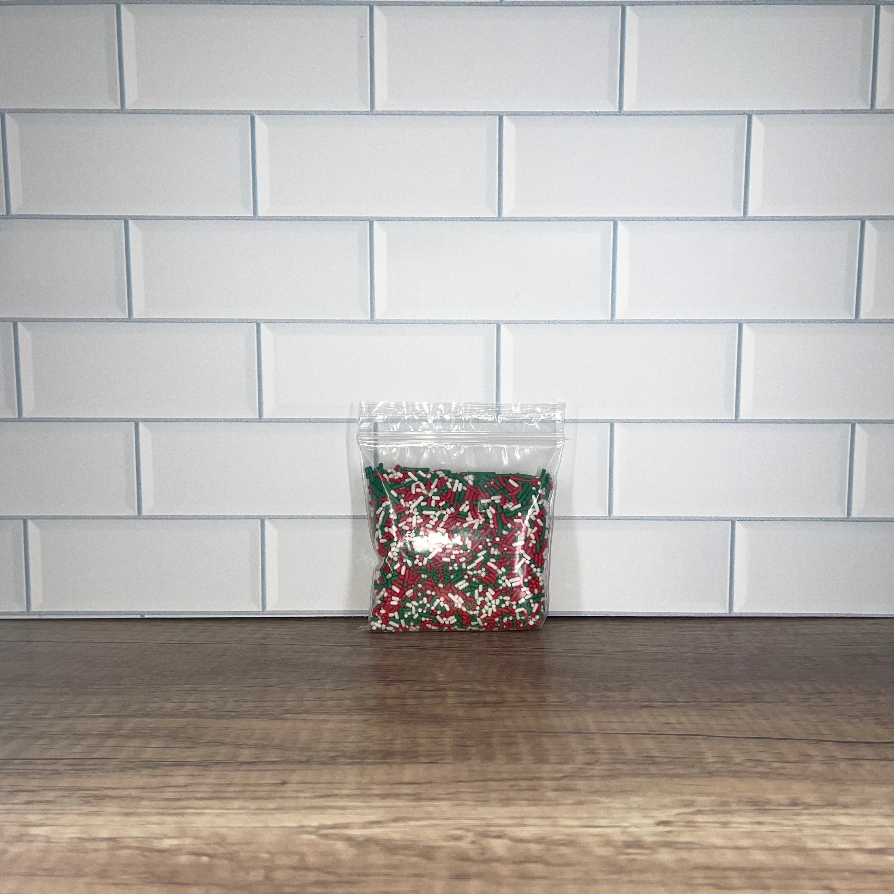4 oz Holiday Christmas Sprinkle Mix – Gloria's Cake & Candy Supplies
